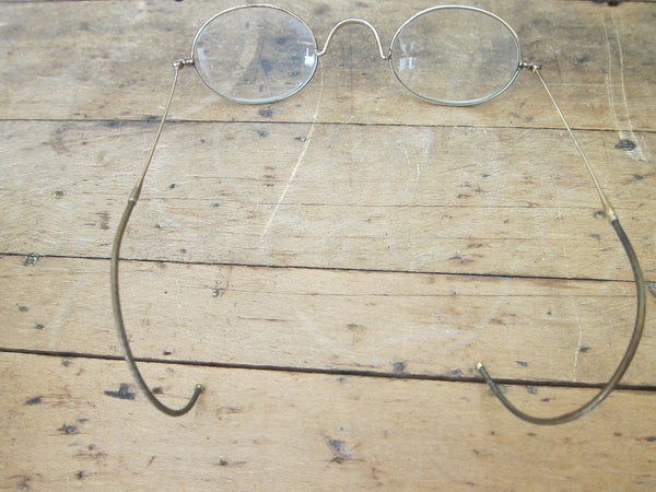 Antique Glasses, Antique Spectacles in Pope Optical Co – Yesteryear ...